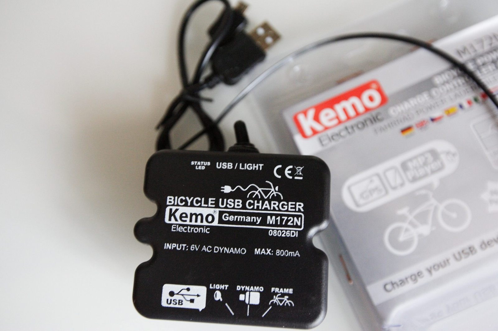 Znalazłem idealne rozwiązanie na długie trasy rowerowe. Ładowarka KEMO ...