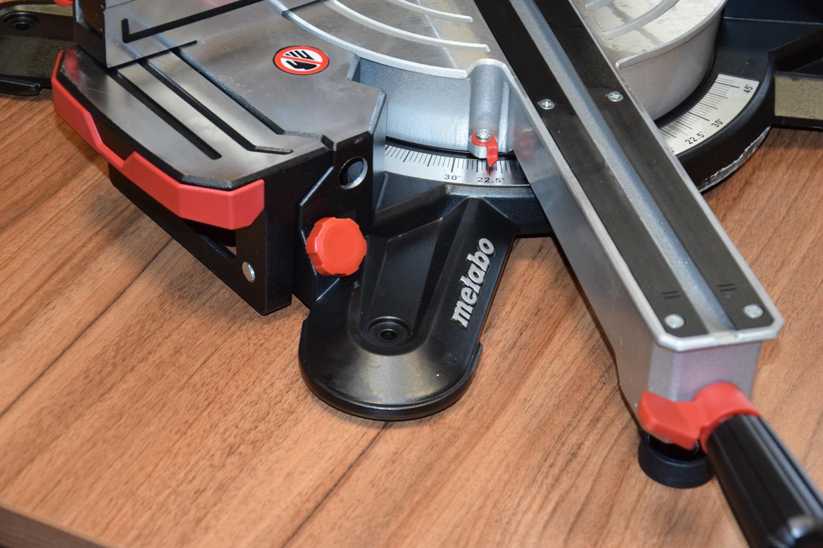Metabo KGS 305 M - test ukośnicy - Allegro.pl